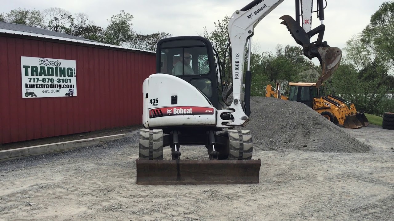 BOBCAT 435 MINI EXCAVATOR - YouTube