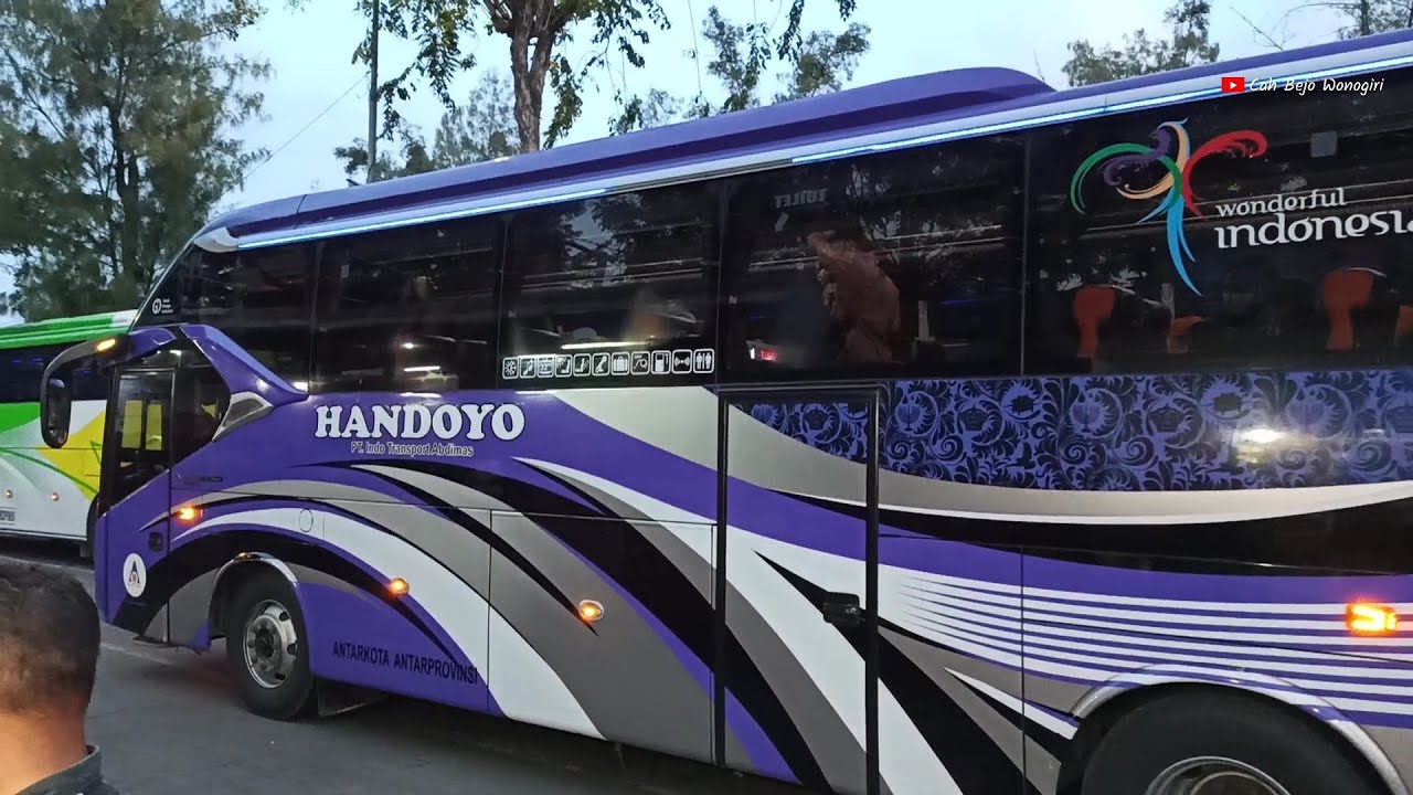 bus handoyo baru mbois gak kalah sama bus lain - YouTube