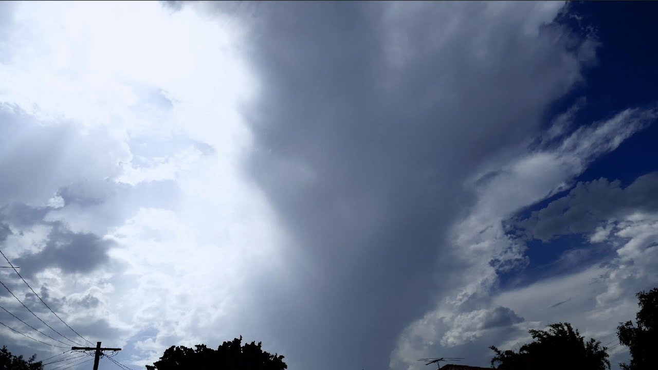 Strange incoming thunderstorm - Epic Aussie Cloudscapes - Belmont - YouTube