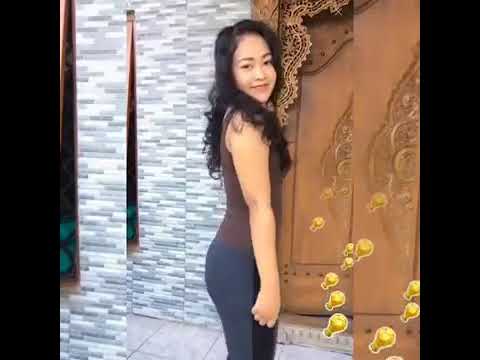TANTE TETENYA GEDE