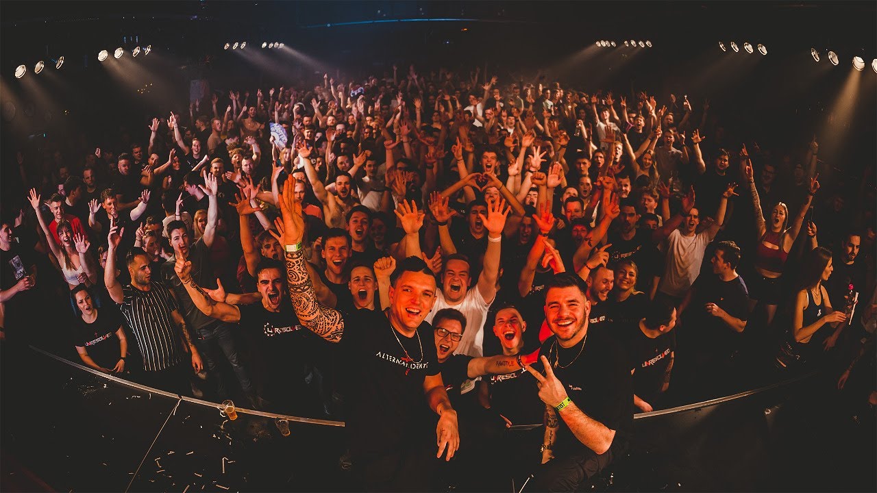 SOLD OUT ALTERNATE IDENTITY ALBUM RELEASE PARTY 🩸 - YouTube