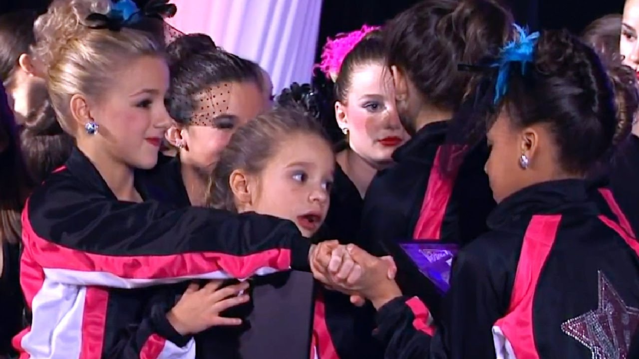 Dance Moms Solo And Trio Awards Ceremonys2e11 Flashback Youtube