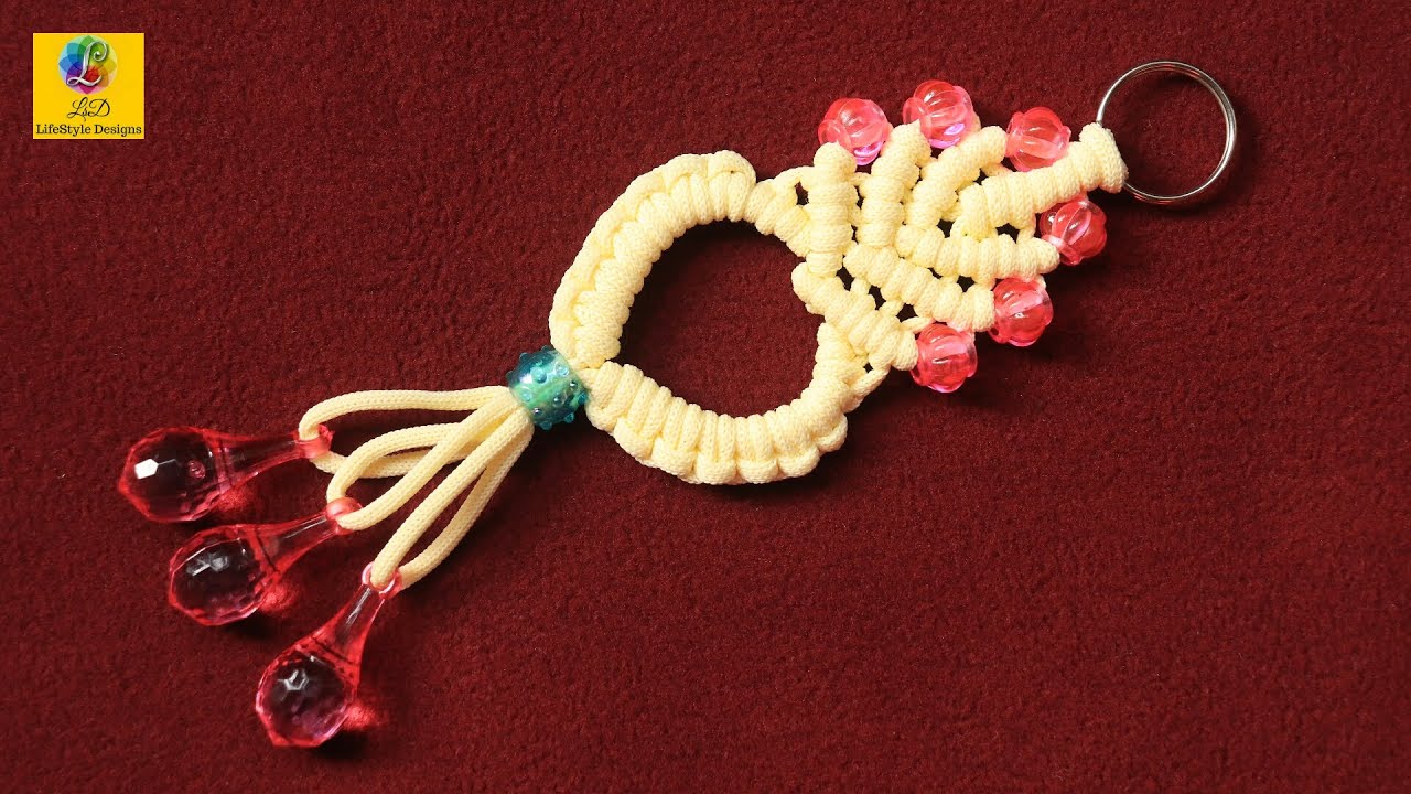 Macrame Keychain Tutorial for BEGINNERS! | DIY Macrame Easy Paracord ...