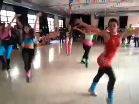 Slam Dancing Barcelona's 80's Dance - YouTube