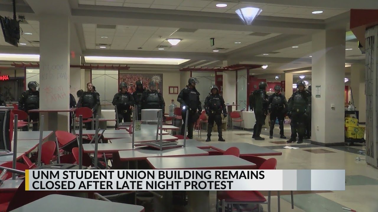 UNM Student Union Building to reopen after protest - YouTube