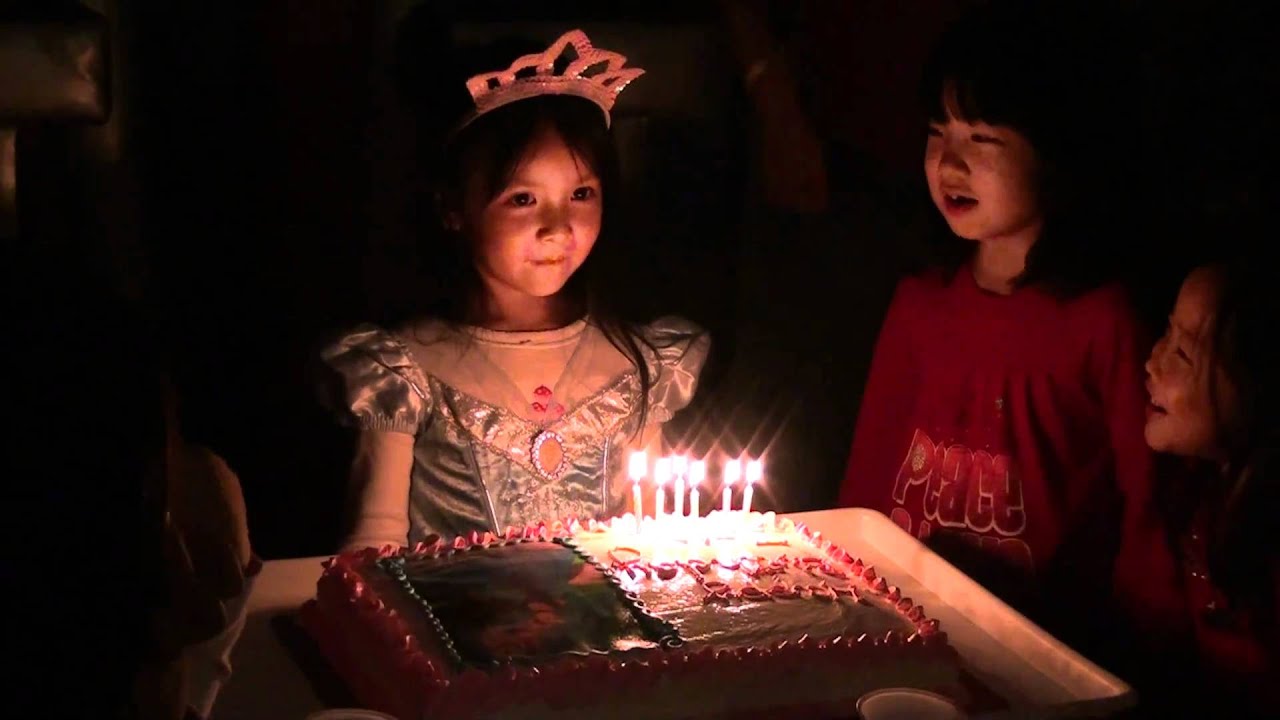 BounceU's kids' birthday party (21) - YouTube