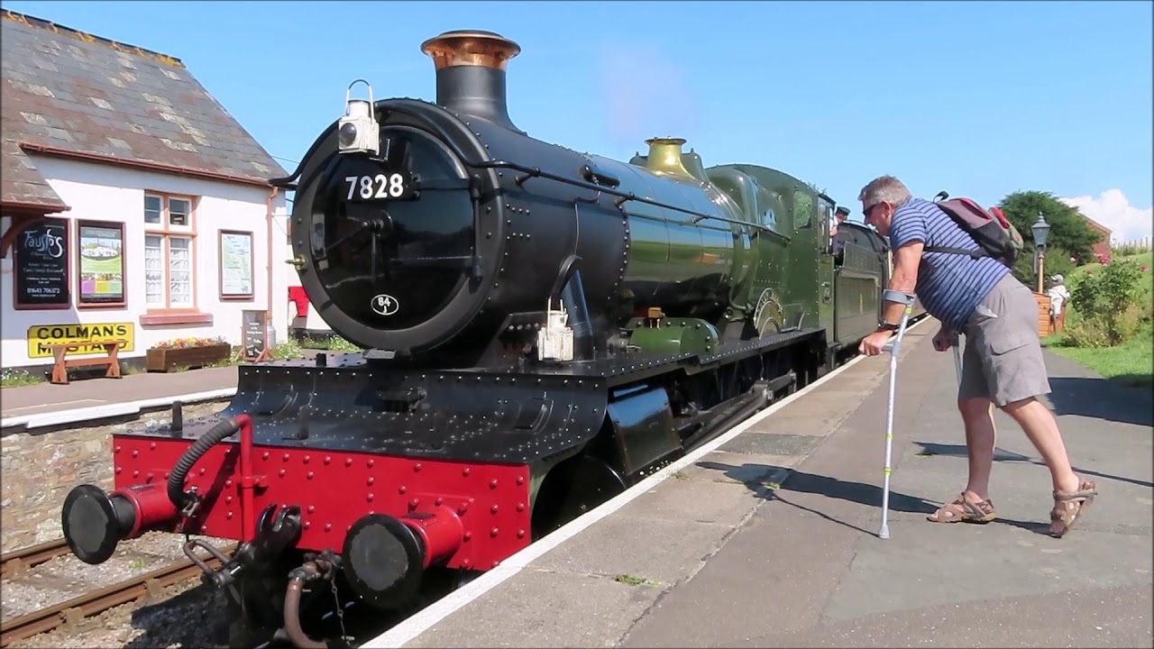 STEAM TRAIN FROM A COLOURFUL BLUE ANCHOR TO MINEHEAD WSR - YouTube