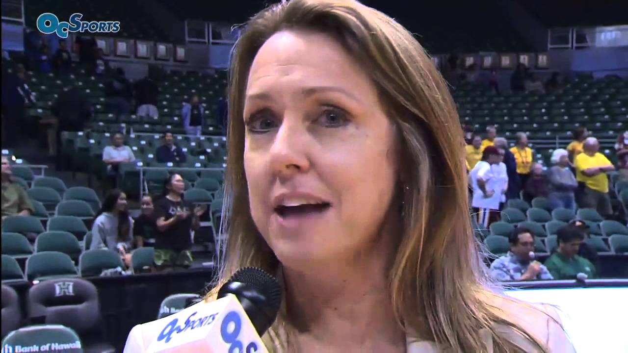 WBB: Coach Laura Beeman Post-Game Interview - Minnesota - YouTube