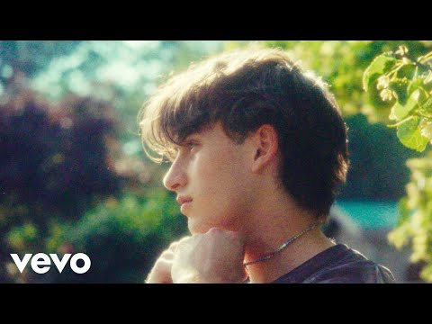 Johnny Orlando - Close To You