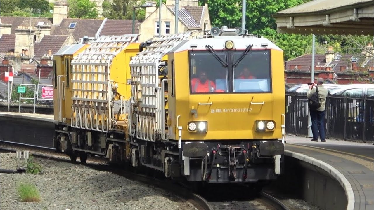 DR76911 + DR76913 Windhoff OHLE MPV @ Bath Spa - 19/5/21 - YouTube