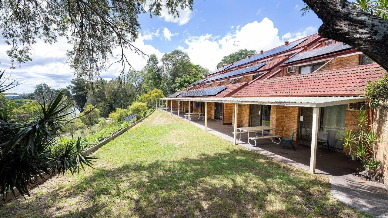 Windsor River View Inn, Sydney, Australia | Sita Hotel Gallery - YouTube