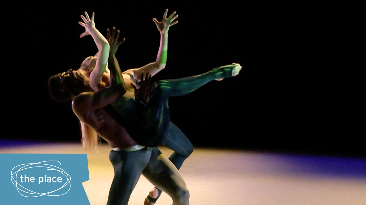 The duet from "Forest" (1977) Martha Graham Dance Company - Robert ...