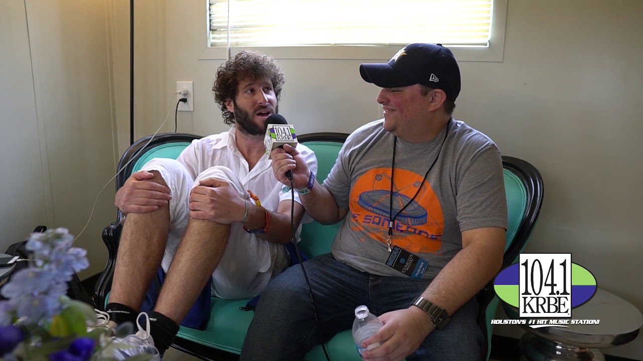 Tyler Frye interviews Lil Dicky at In Bloom Music Festival - YouTube