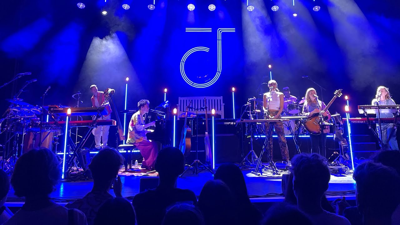 Jacob Collier.exe has stopped responding - YouTube