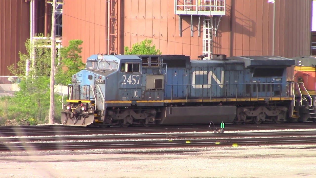 IC 2457 Blue Devil leads CP 287 - YouTube