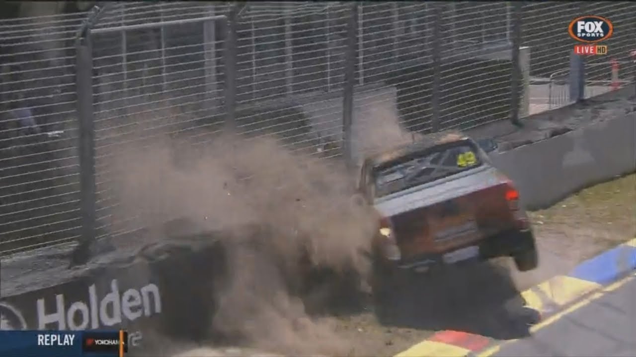 ECB SuperUtes Series 2018. Race 1 Adelaide Street Circuit. Christopher ...