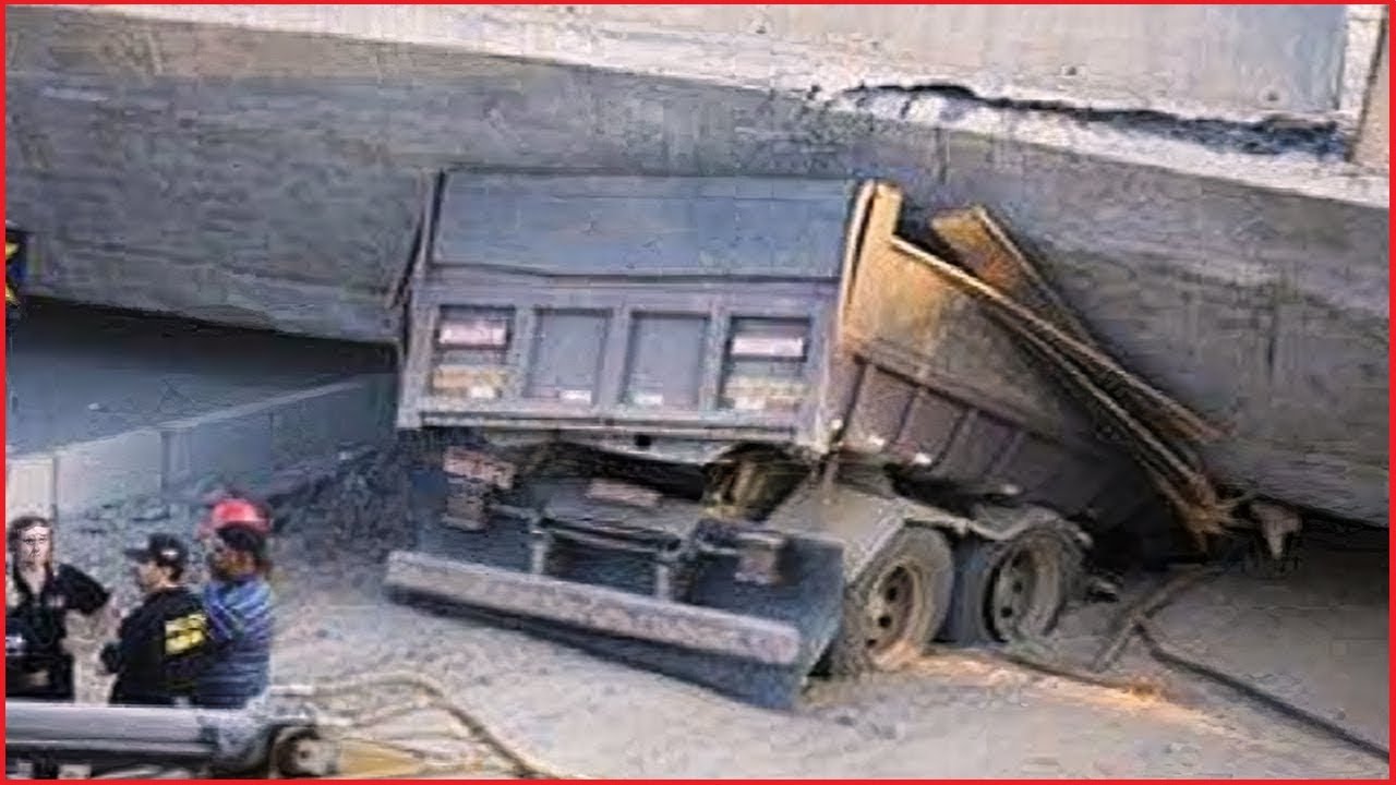 Extreme Dangerous Idiots Dump Truck Heavy Equipment Fails - Fastest ...