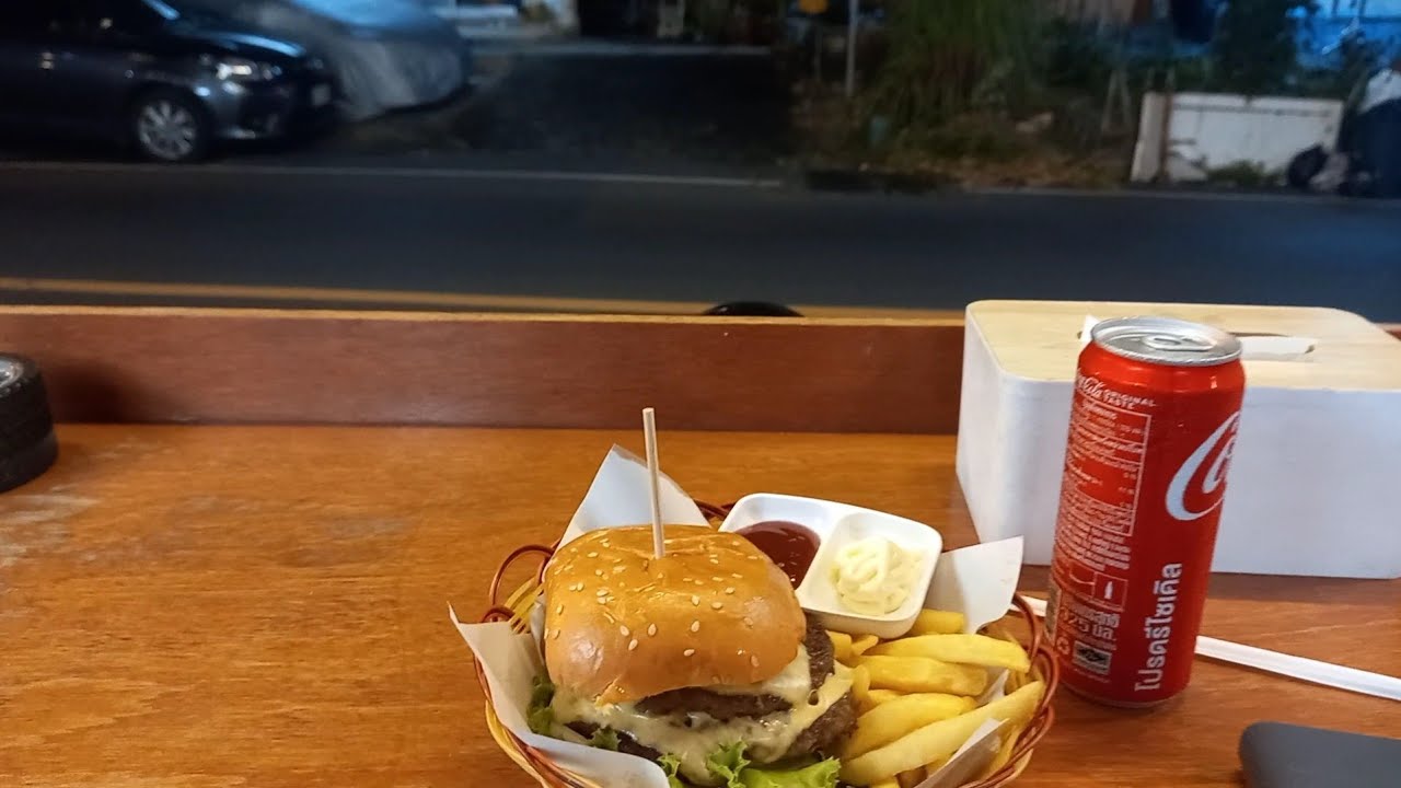 Food Station Restaurant Cafe & Bar, Patong, Phuket, Thailand - YouTube