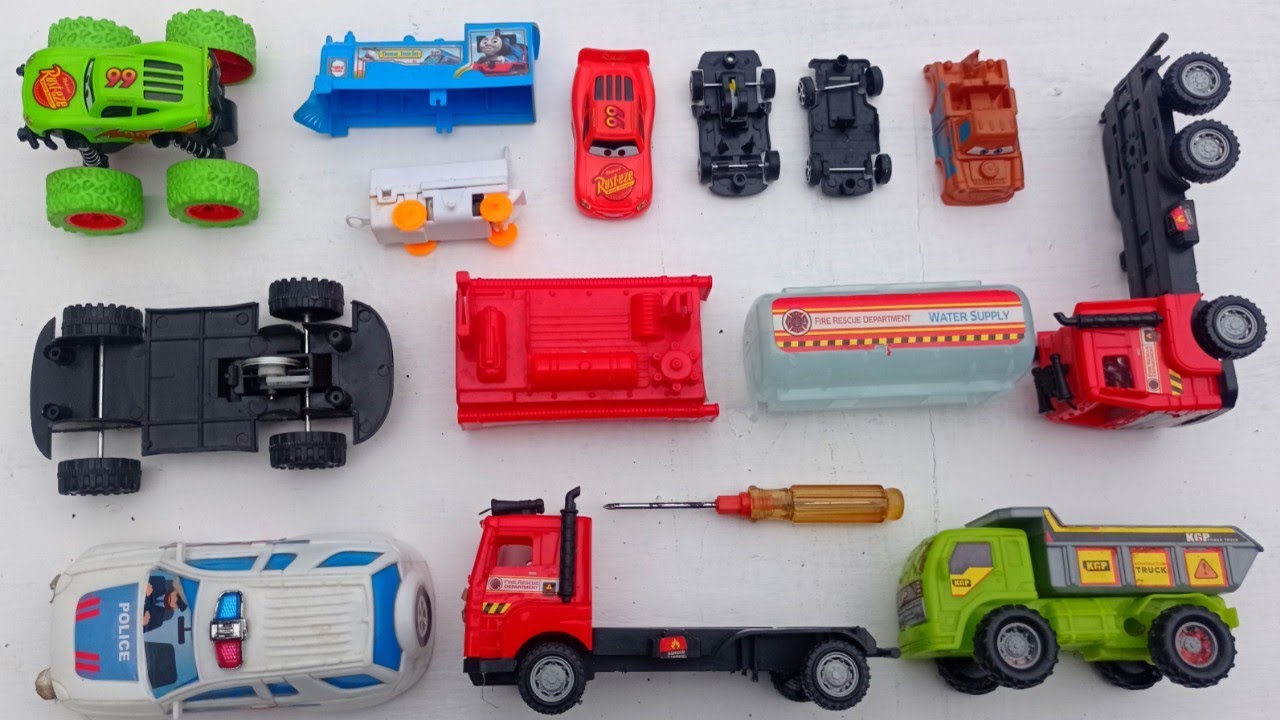 Finding And Assemble Toys | Lightning McQueen, Tow Mater, Police Car ...