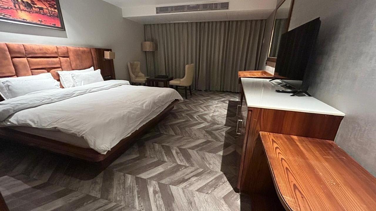 Hotel Subash Palace, Patnitop, India | Travel With Priya - YouTube