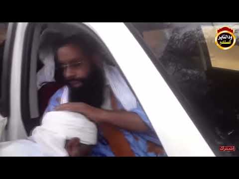 Ad dedew cherche la bénédiction dans la bave de son sheykh