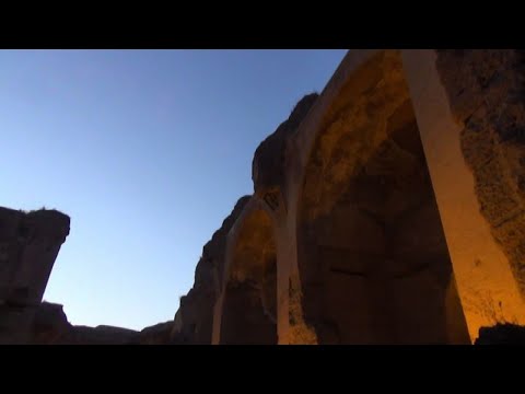 Le immagini delle Terme di Caracalle illuminate di notte