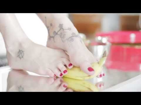 Foot fetish video featuring Dominatrix Countess Von Kink