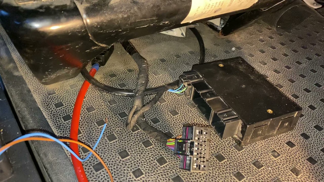 VW T5 Opening electrically deadlock PART 2 on central lock Volkswagen ...