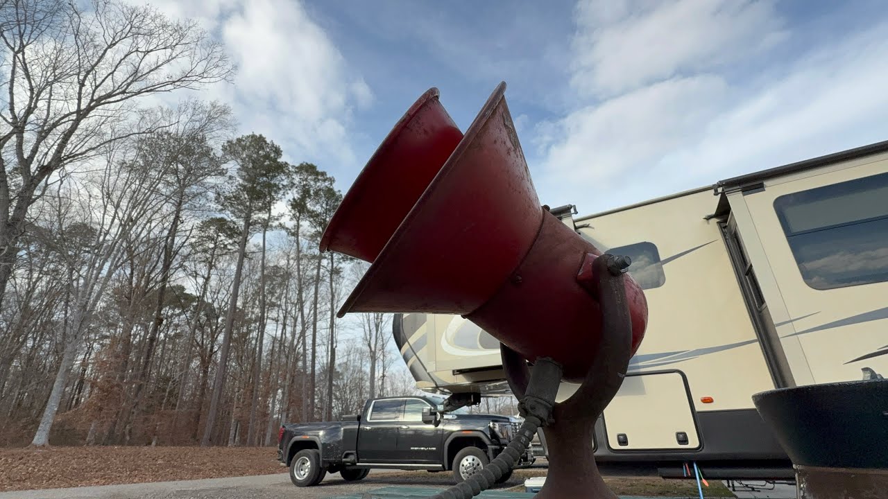 Federal Sign & Signal Model A | 5x Growls, 2x Short Alerts, 3 cycle ...