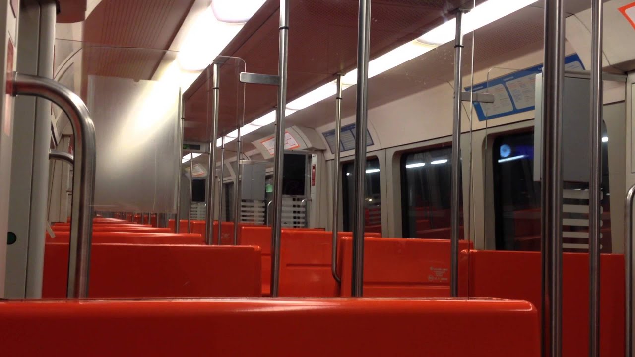 Helsinki Metro train M200 - YouTube