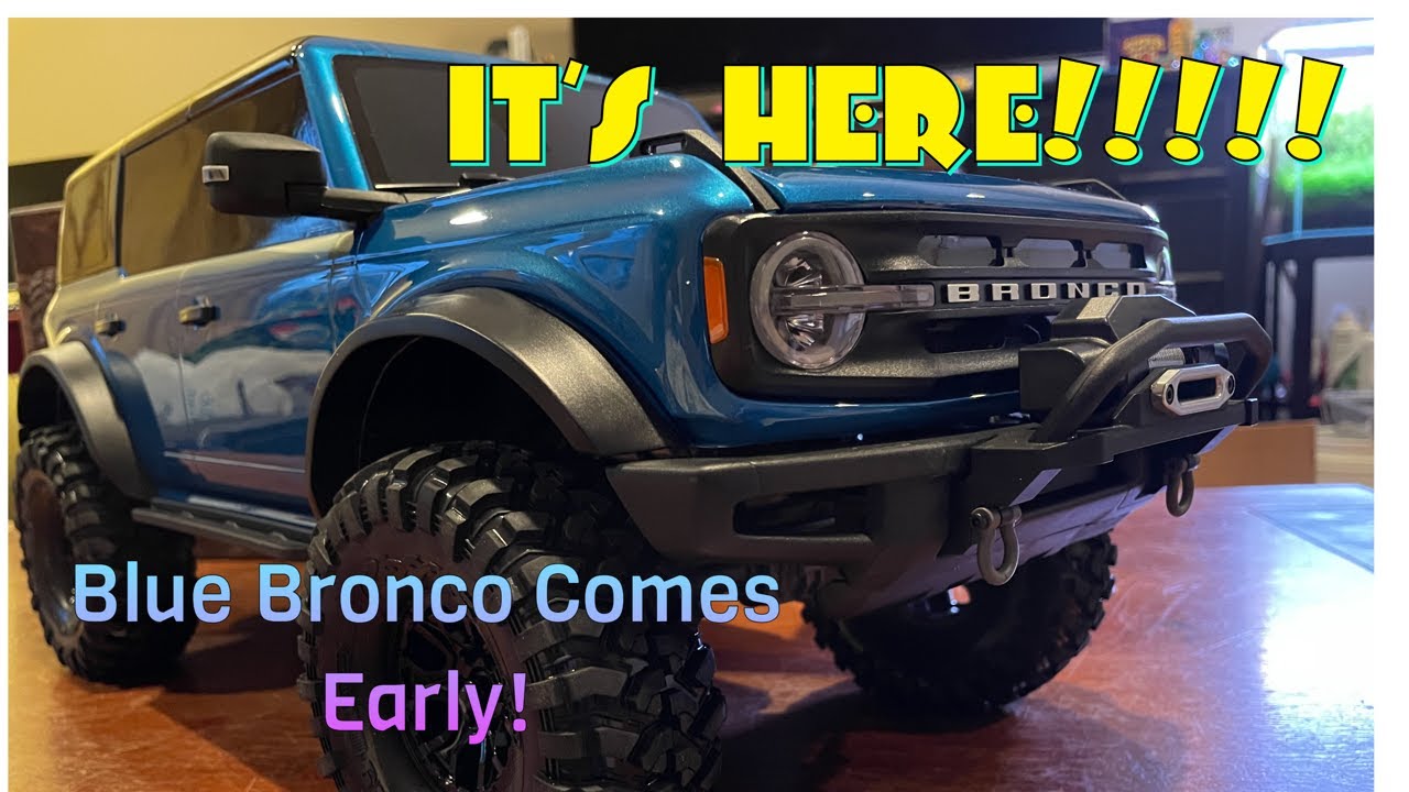 Traxxas TRX4 Bronco New VELOCITY BLUE - Quick Unboxing!!! - YouTube