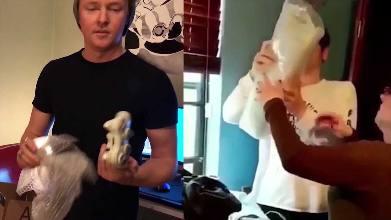 BOY ORDERS XBOX CONTROLLER, GETS BONG!!!! A man gets his controller ...