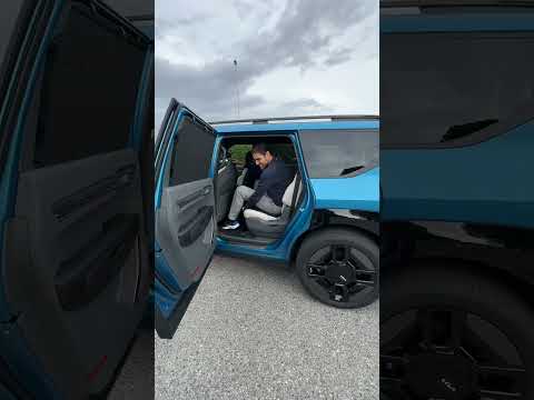 7 Seater or 6 Seater for You 🤔? Kia EV9 #shorts