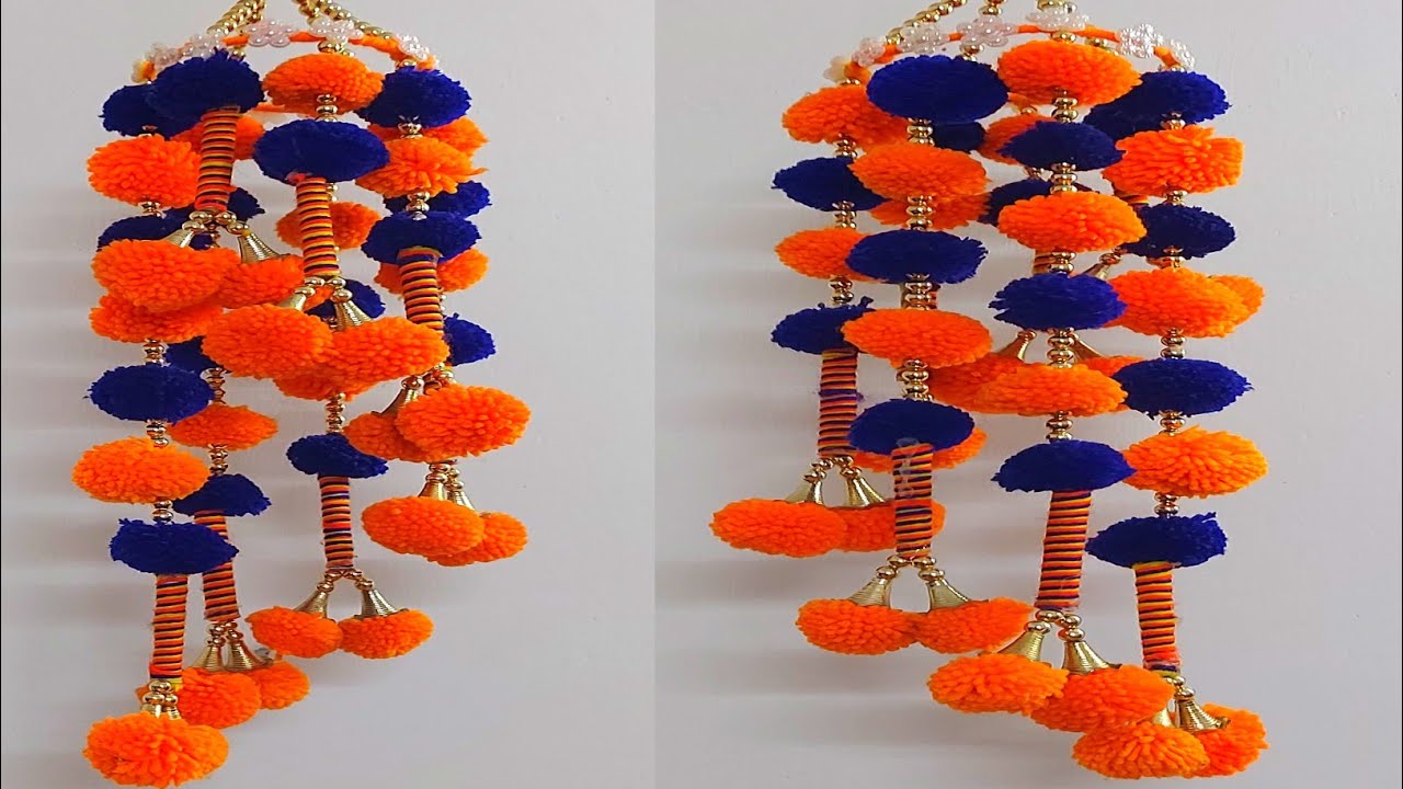 पुरानी नोटबुक के कवर और ऊन से झूमर बनाने का आसान तरीका / Easy JHUMAR ...