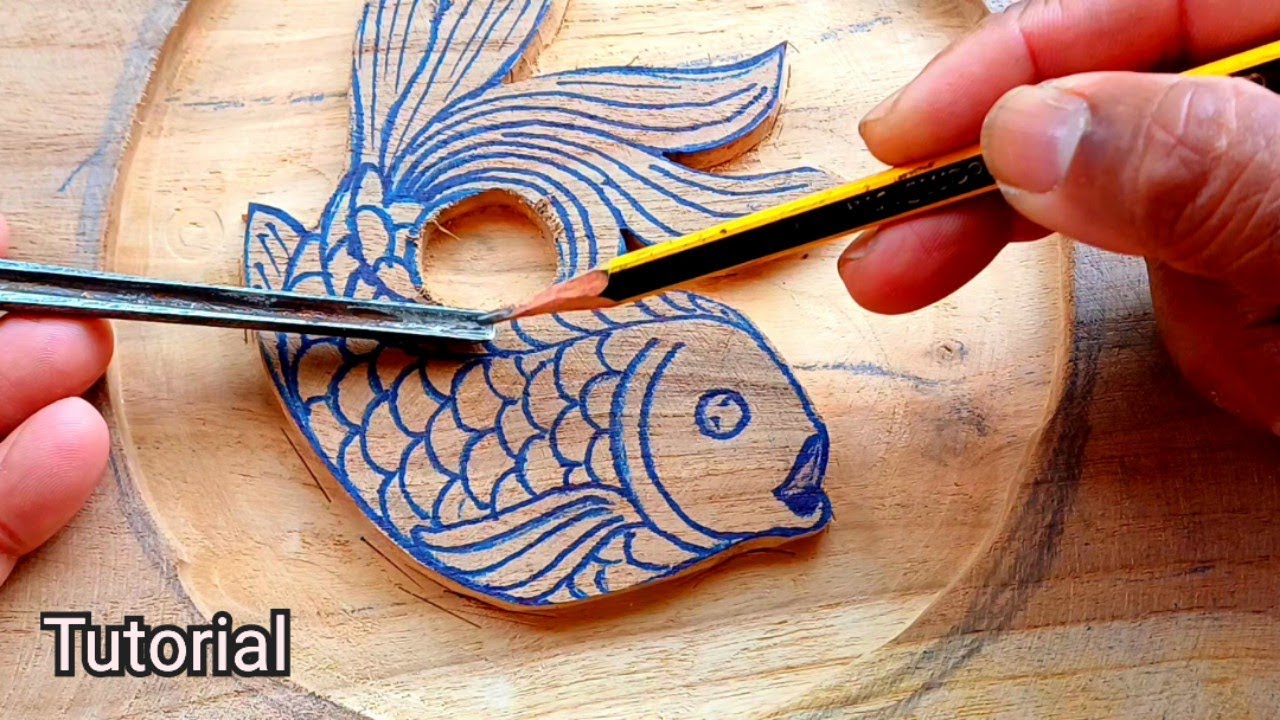 Tutorial for beginners || wood carving fish - YouTube