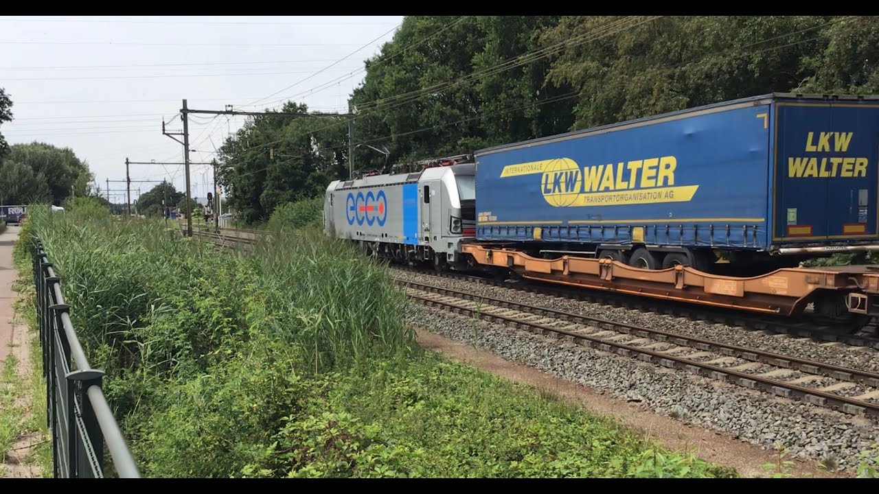 LKW Walter Intermodal Train with Grey ECCO Rail Vectron locomotive at ...
