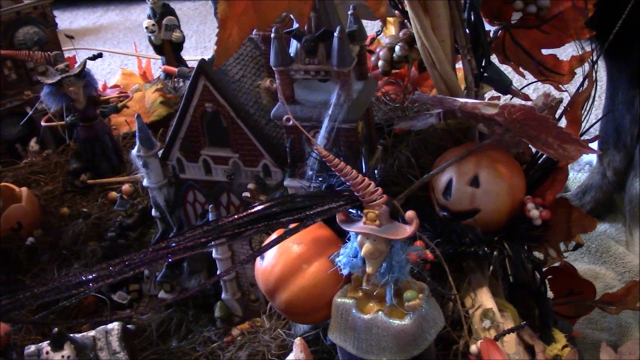 Halloween in Spring Free Decor Haul - YouTube