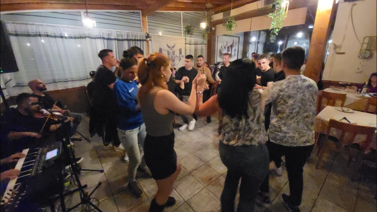Ο Ικαριώτικος χορός με το Κύπελο του πρωταθλητή Λαίλαπα αυτό είναι το ...