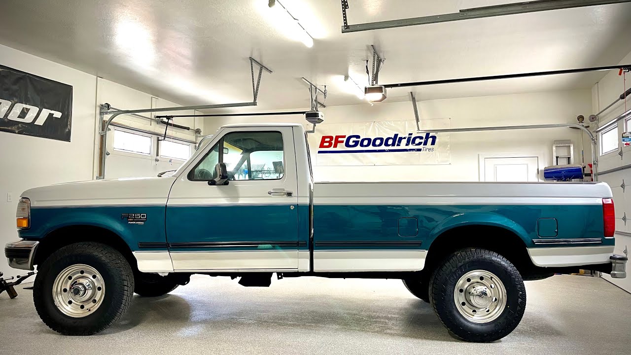 1995 teal and white 7.3 Powerstroke - YouTube