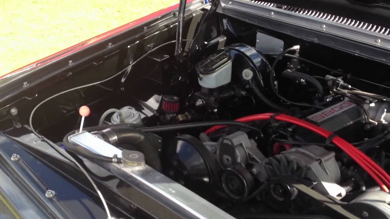 bundy holden car show old school holden ute - YouTube