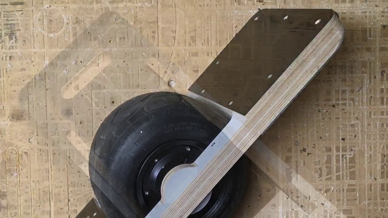 PlyWheel - new DIY onewheel electric skateboard by ZbLaB - YouTube
