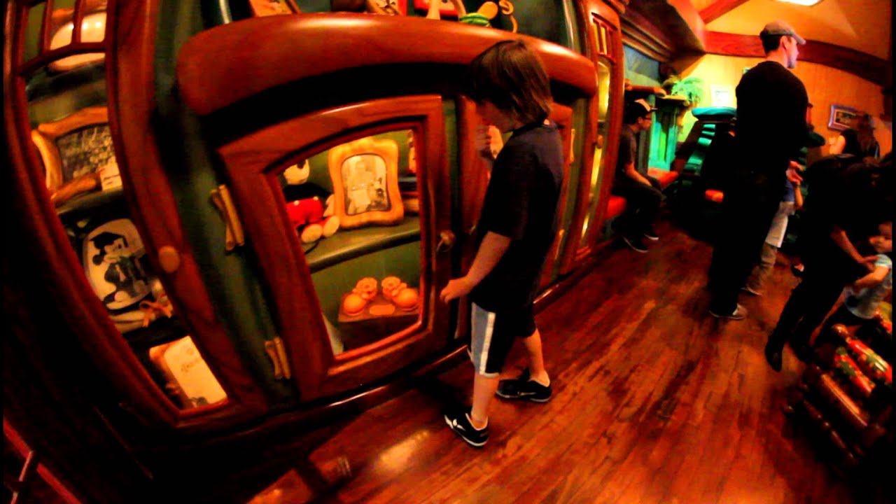 Adventure Through Mickey Mouse's House in ToonTown Disneyland - YouTube