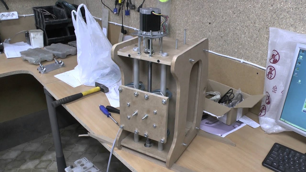 Z-axis first start. Joes 2006 diy cnc HD - YouTube