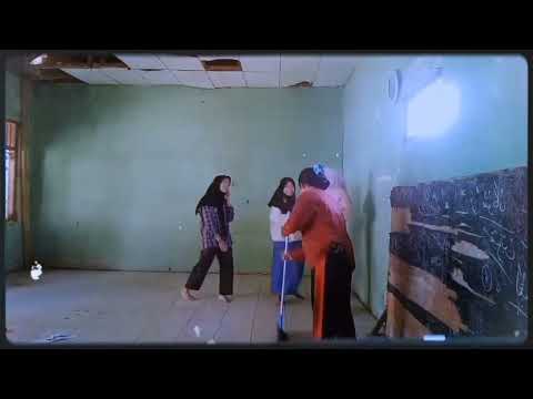 Yuhuuuu bersih-bersih madrasah