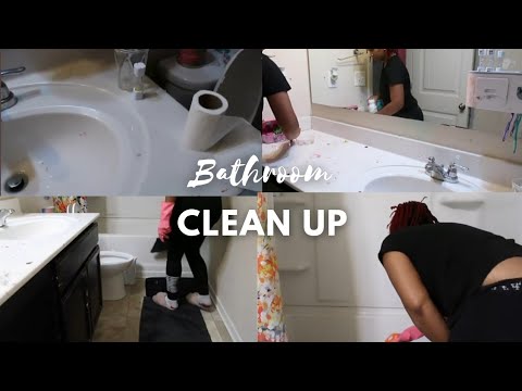 Clean With Me| Bathroom Cleaning - YouTube