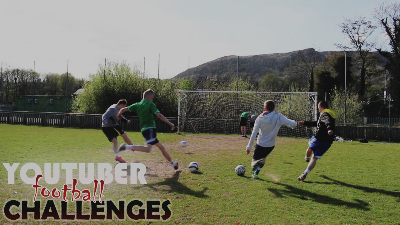 YOUTUBER FOOTBALL CHALLENGE! - YouTube