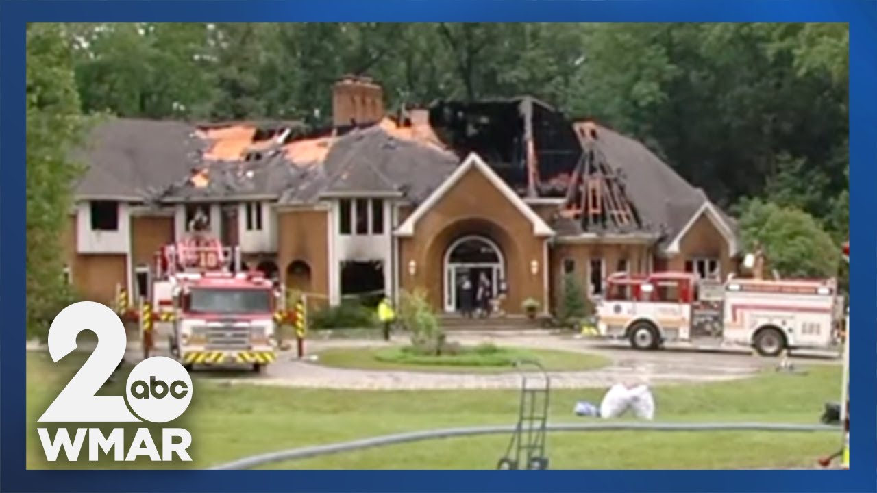 "Geyser of fire" rips through church after lightning strike hits gas ...