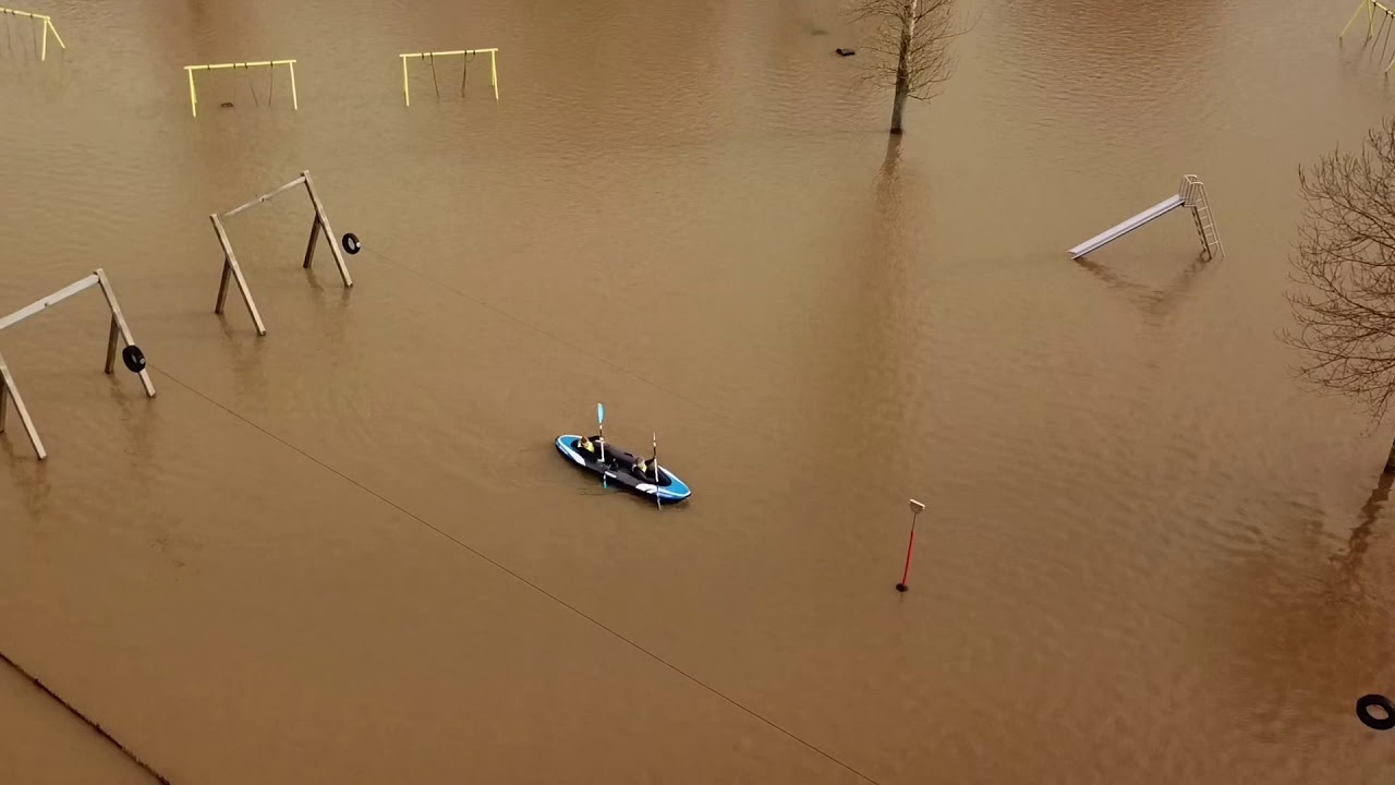 Tonbridge & Yalding flooding 2019 - YouTube