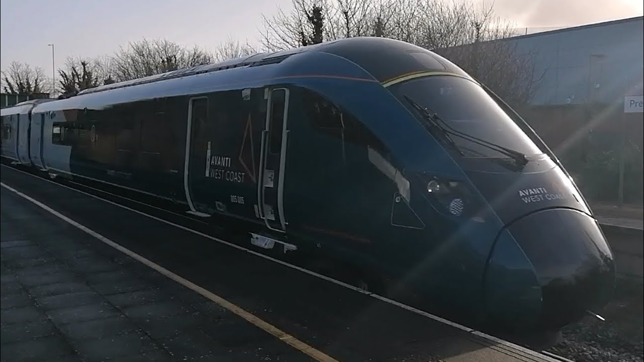 19/02/24 - BRAND NEW - Avanti West Coast Class 805 - 805005 - Oxley Car ...