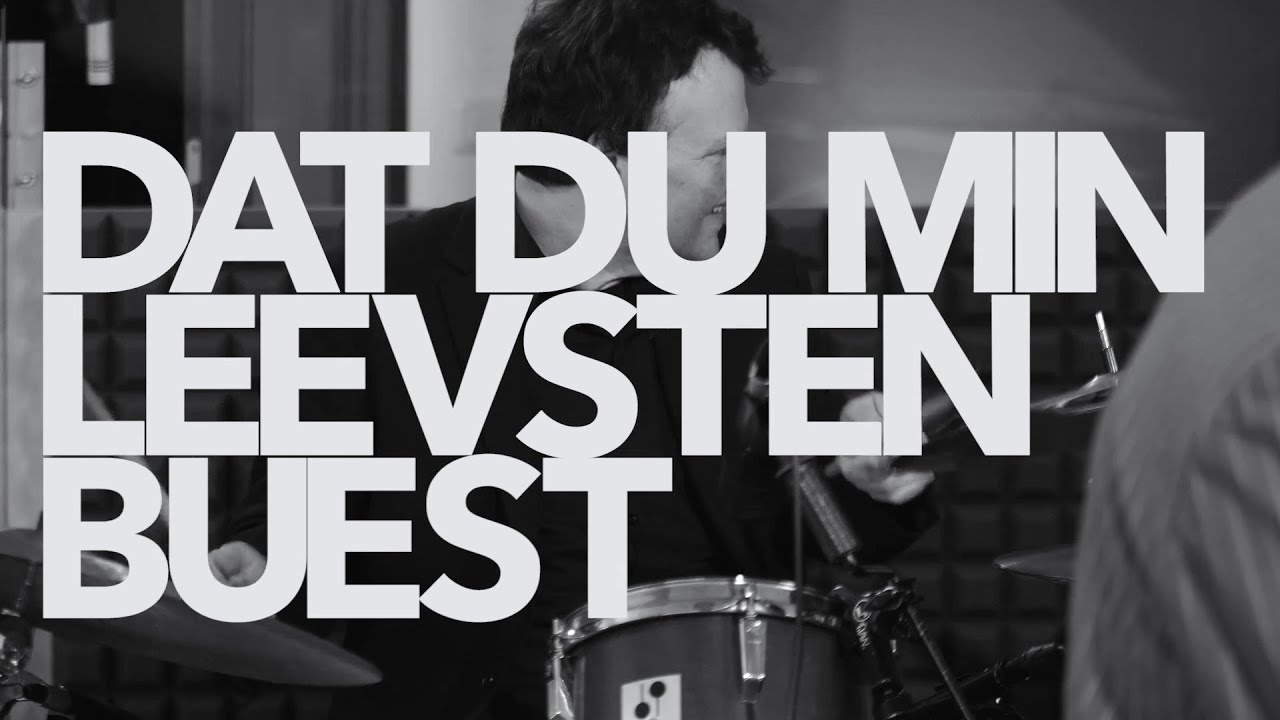 Klaus Möckelmann Trio - Dat du min Leevsten büst - YouTube